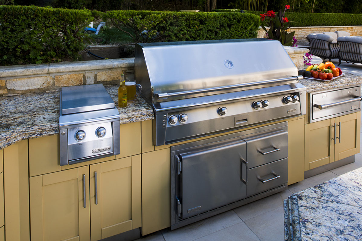 Danver, Brown Jordan, Outdoor Kitchens | Villa Terrazza Patio Furniture ...